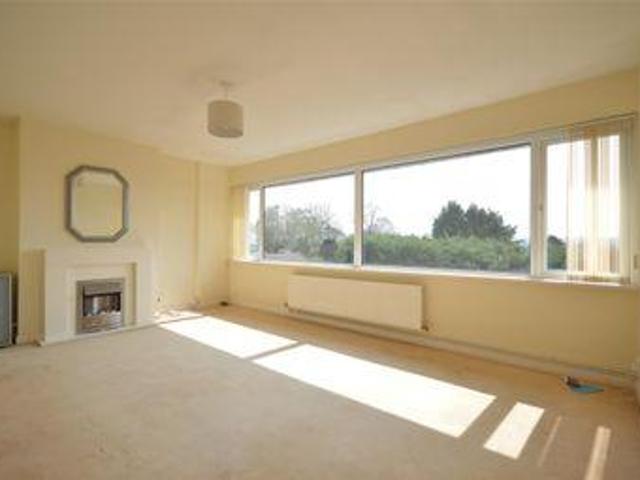 2 Bedrooms Flat for rent in A Westover Road, Bristol BS9