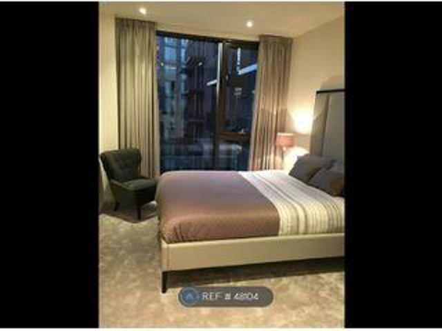 2 Bedrooms Flat for rent in Ambassador Building, London SW11