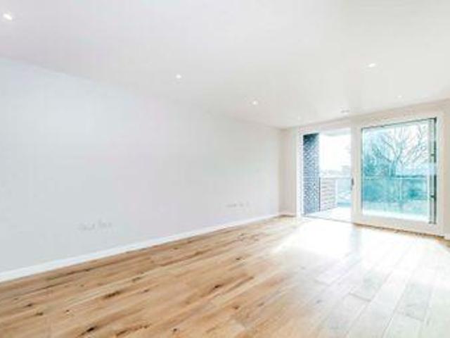 2 Bedrooms Flat for rent in Amberley Waterfront, Amberley Road, Little Venice W9