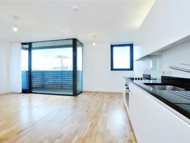2 Bedrooms Flat for rent in Amelia Street, London SE17