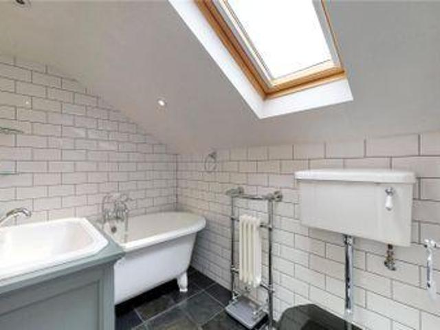 2 Bedrooms Flat for rent in Amhurst Road, London E8