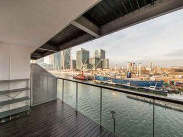 2 Bedrooms Flat for rent in Antilles Bay, Lawn House Close, Canary Wharf E14