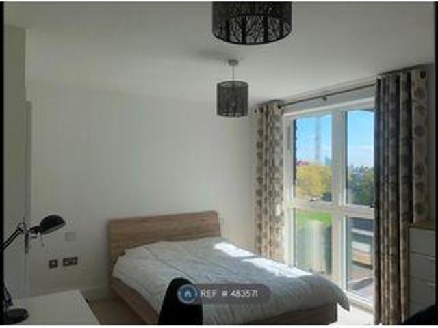 2 Bedrooms Flat for rent in Abbotsford Court, London NW10