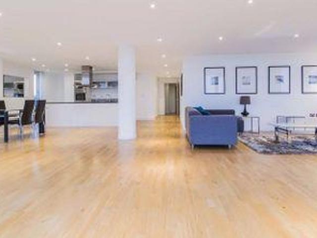 2 Bedrooms Flat for rent in Ability Place, Canary Wharf E14