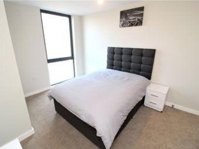 2 Bedrooms Flat for rent in Adelphi Wharf 1B, 11 Adelphi Street, Salford, Greater Manchester M3