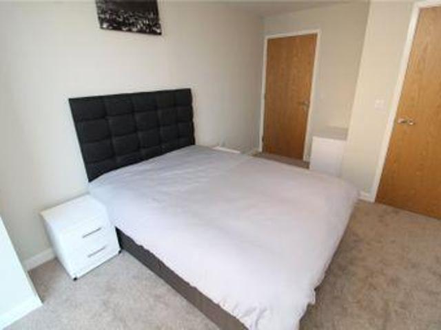 2 Bedrooms Flat for rent in Adelphi Wharf 1B, 11 Adelphi Street, Salford, Greater Manchester M3