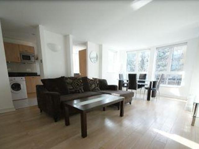 2 Bedrooms Flat for rent in Admiral Walk, London W9