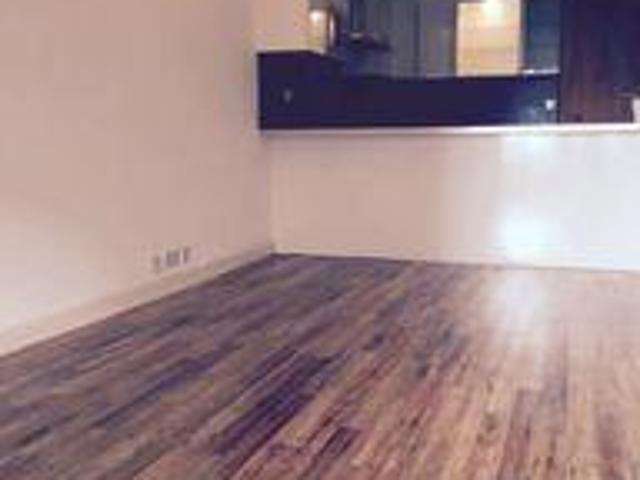 2 Bedrooms Flat for rent in Admiral Walk, London W9