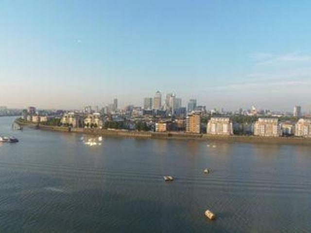 2 Bedrooms Flat for rent in Admirals Tower, 8 Dowells Street, London SE10