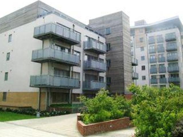 2 Bedrooms Flat for rent in Agate Close, Park Royal NW10