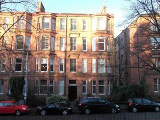 2 Bedrooms Flat for rent in Airlie Street, Hyndland, Glasgow G12