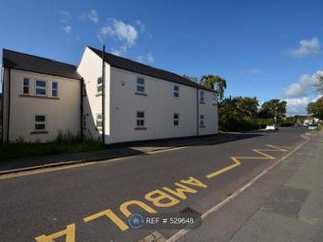 2 Bedrooms Flat for rent in Alton Street, Crewe CW2