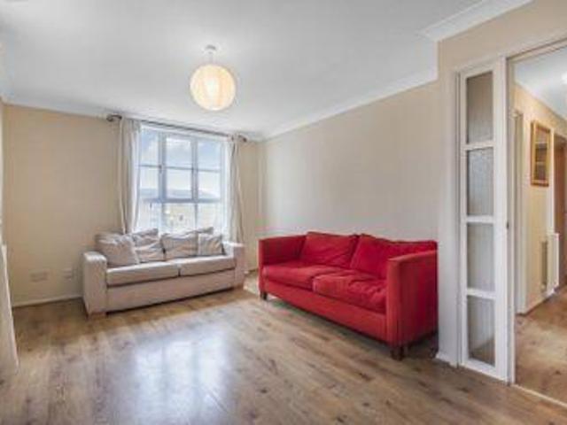 2 Bedrooms Flat for rent in Aland Court, Finland Street, London SE16