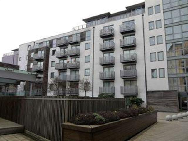 2 Bedrooms Flat for rent in Alaska Building, Deals Gateway, Deptford SE13