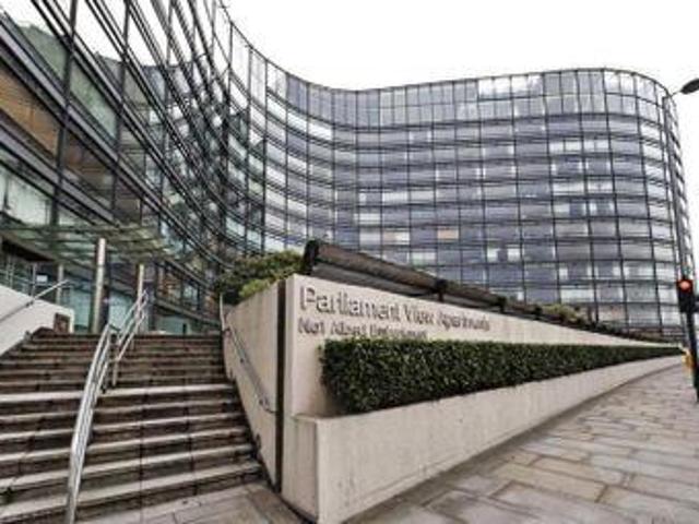2 Bedrooms Flat for rent in Albert Embankment, London SE1
