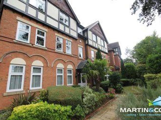 2 Bedrooms Flat for rent in Albert House, St Peters Road, Harborne B17