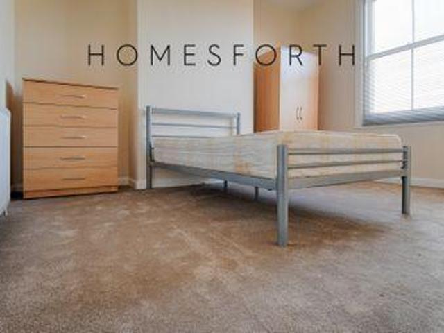 2 Bedrooms Flat for rent in Albion Road, London N16
