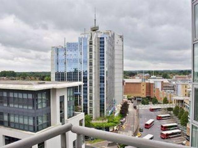 2 Bedrooms Flat for rent in Alencon Link, Basingstoke RG21