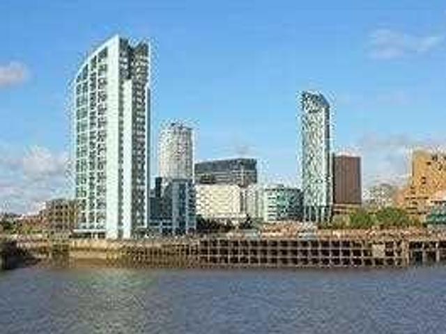 2 Bedrooms Flat for rent in Alexander Tower, William Jessop Way, Liverpool L3