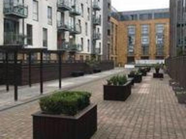 2 Bedrooms Flat for rent in Alexandra Avenue SW11 4Ga, Battersea