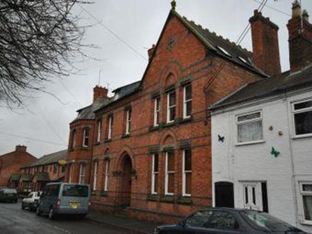 2 Bedrooms Flat for rent in Alkington Road, Whitchurch SY13