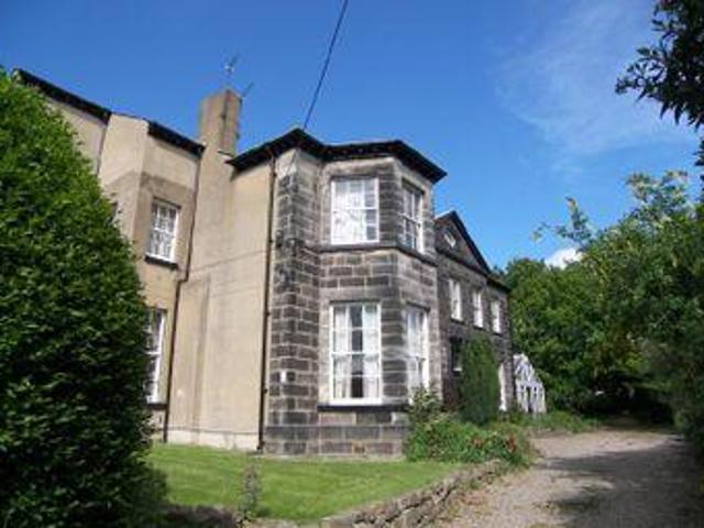 2 Bedrooms Flat for rent in Allerton Lodge Flats, Falkland Mount, Leeds, West Yorkshire LS17