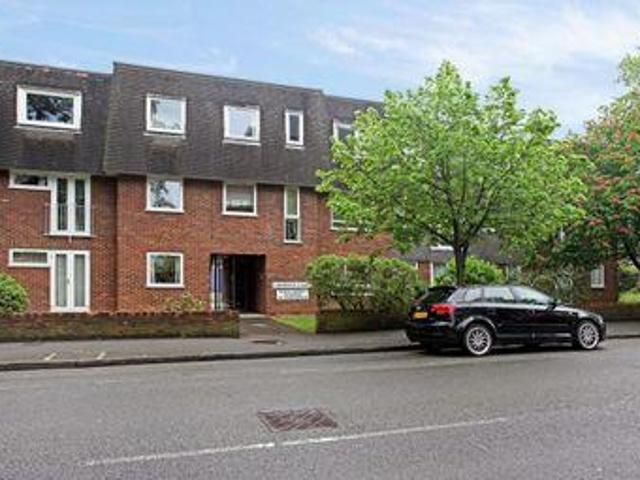 2 Bedrooms Flat for rent in Alma Road, Windsor SL4