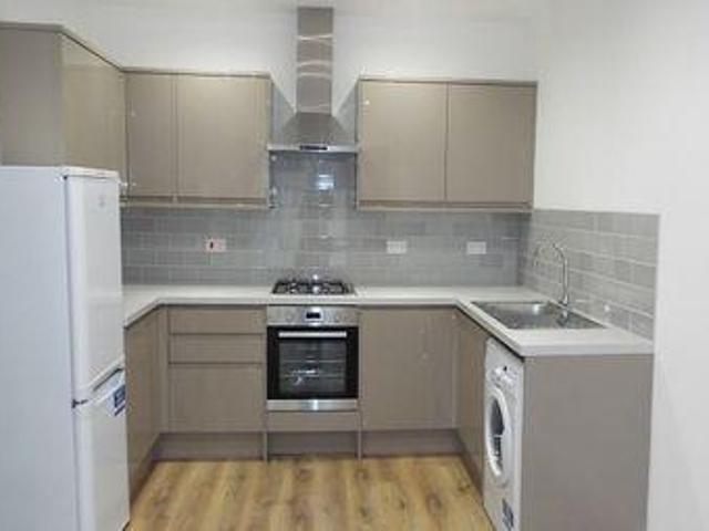 2 Bedrooms Flat for rent in Apex House, Gravesend DA11