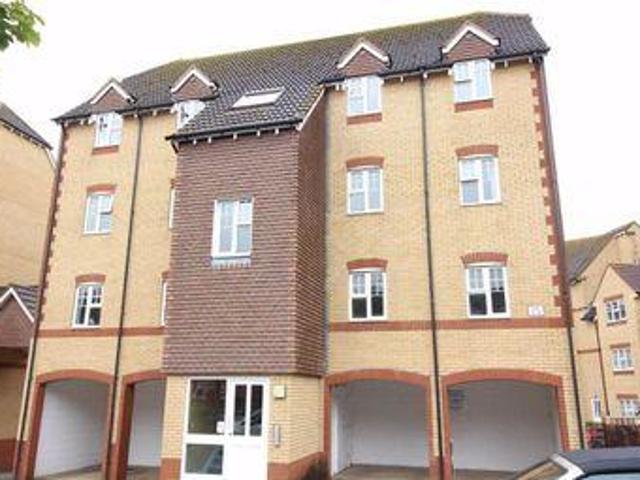 2 Bedrooms Flat for rent in Arthurs Close, Emersons Green, Bristol BS16