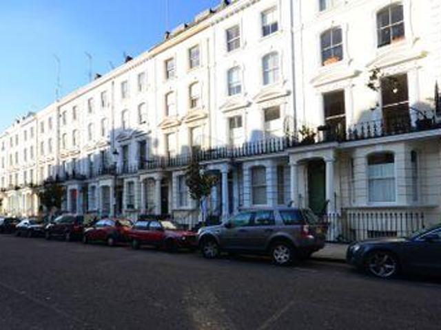 2 Bedrooms Flat for rent in Arundel Gardens, Notting Hill W11