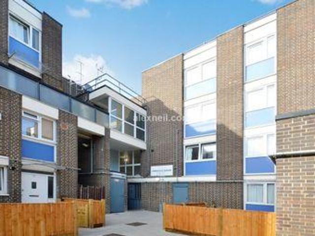 2 Bedrooms Flat for rent in Arbery Road, London E3