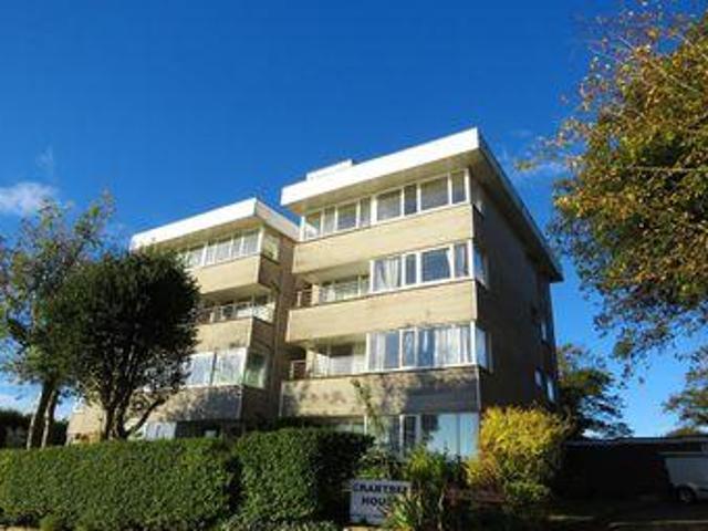 2 Bedrooms Flat for rent in Archery Road, St. Leonards On Sea TN38