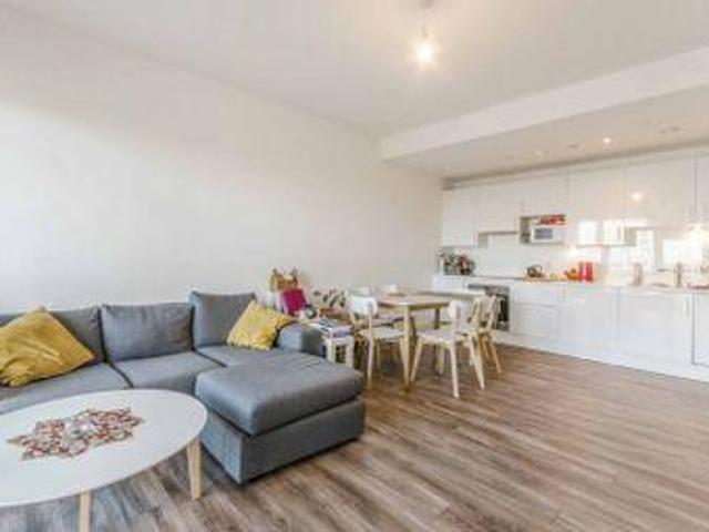 2 Bedrooms Flat for rent in Argo Apartments, Canning Town E16