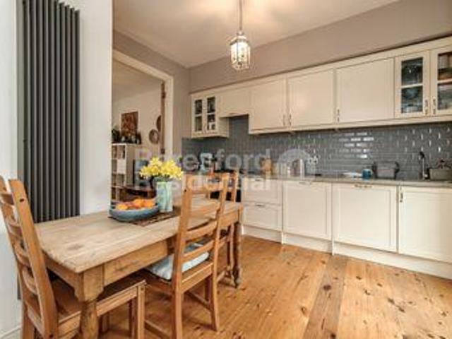 2 Bedrooms Flat for rent in Arlingford Road, London SW2