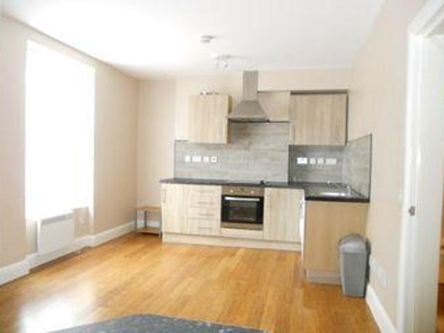 2 Bedrooms Flat for rent in Ascalon Street, London SW8