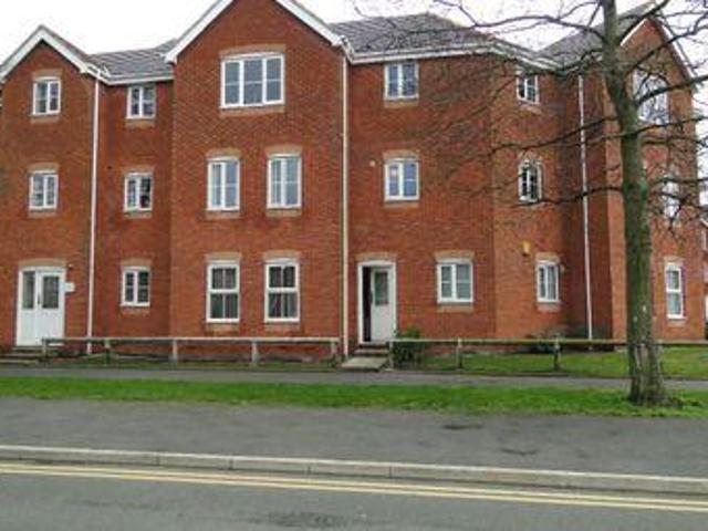 2 Bedrooms Flat for rent in Ashtons Green Drive, Parr, St Helens WA9