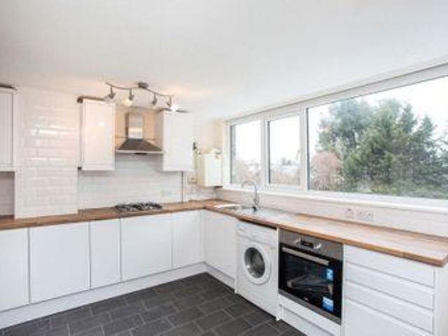 2 Bedrooms Flat for rent in Aspen Close, West Drayton UB7