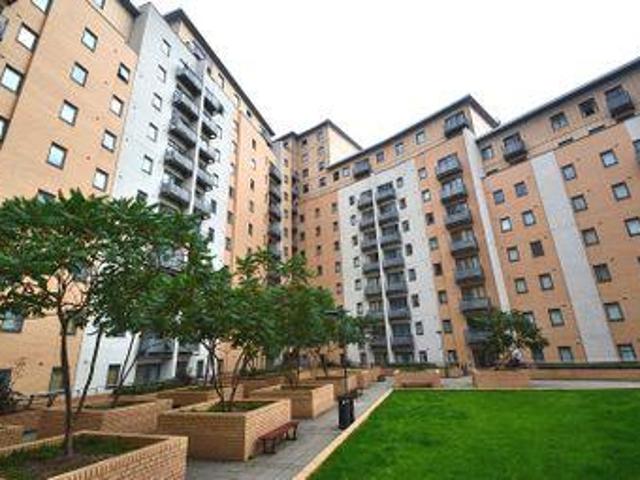 2 Bedrooms Flat for rent in Aspect 14, Elmwood Lane, Leeds LS2