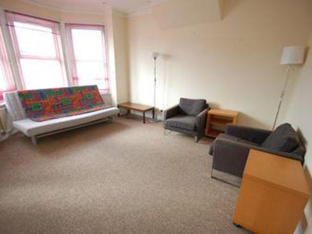 2 Bedrooms Flat for rent in Audley Rd, Hendon NW4