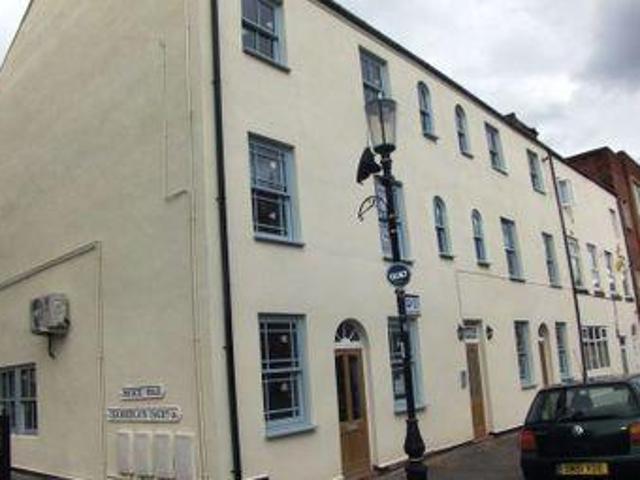 2 Bedrooms Flat for rent in Augusta Street, Jewellery Quarter, Birmingham B18