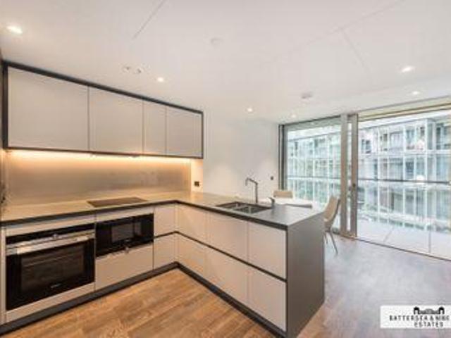 2 Bedrooms Flat for rent in Aurora Gardens, London SW11