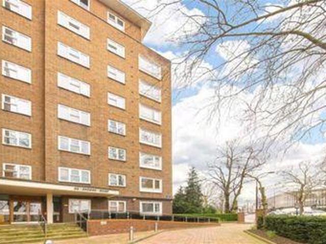 2 Bedrooms Flat for rent in Avenue Road, London NW8