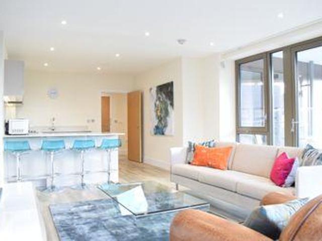 2 Bedrooms Flat for rent in Aylwin Estate, Grange Walk, London SE1