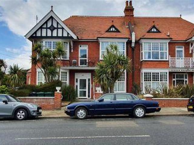 2 Bedrooms Flat for rent in Aymer Road, Hove BN3