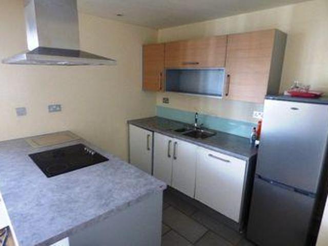 2 Bedrooms Flat for rent in Azura Court, 48 Warton Road, London E15