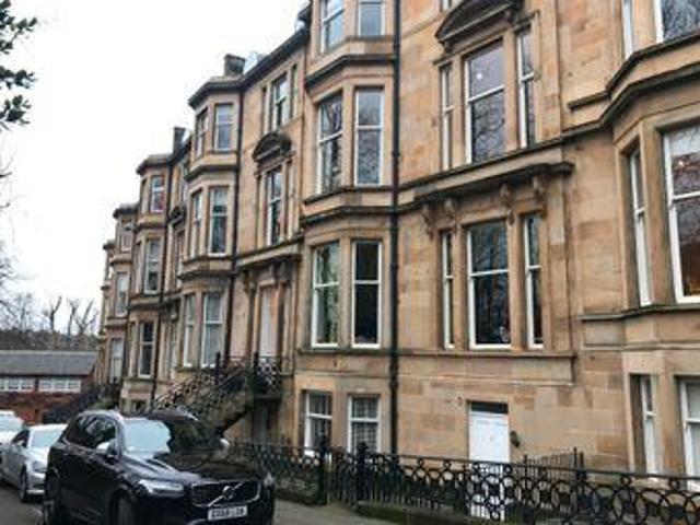 2 Bedrooms Flat for rent in Bowmont Gardens, Dowanhill, Glasgow G12