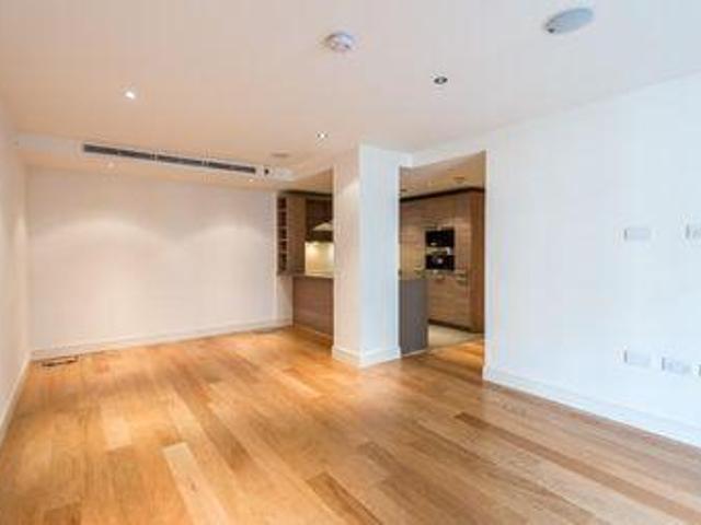 2 Bedrooms Flat for rent in Boxtree House, Imperial Wharf SW6
