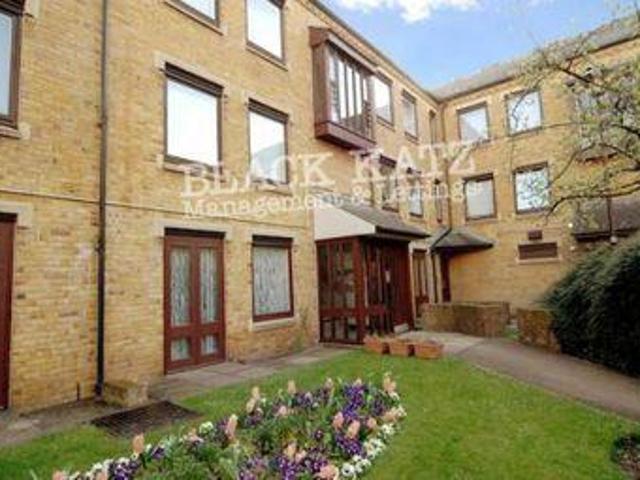 2 Bedrooms Flat for rent in Boldero Place, Gateforth Street, London NW8
