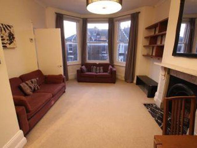 2 Bedrooms Flat for rent in Bonham Road, London SW2