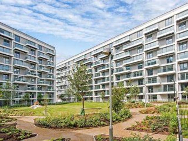2 Bedrooms Flat for rent in Bonnet Street, London E16
